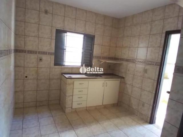 Casa residencial com 3 quartos disponível para venda no bairro Morumbi em Uberlândia MG