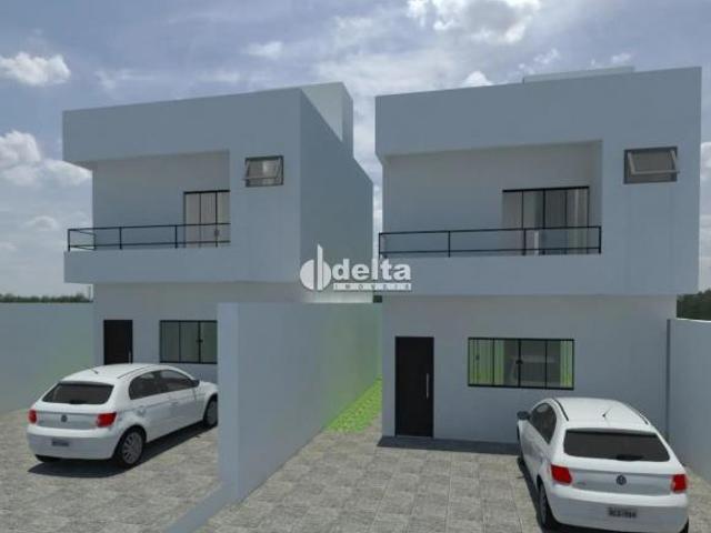 Casa residencial com 3 quartos sendo 1 suíte disponível para venda no bairro Gravatás em Uberlândia