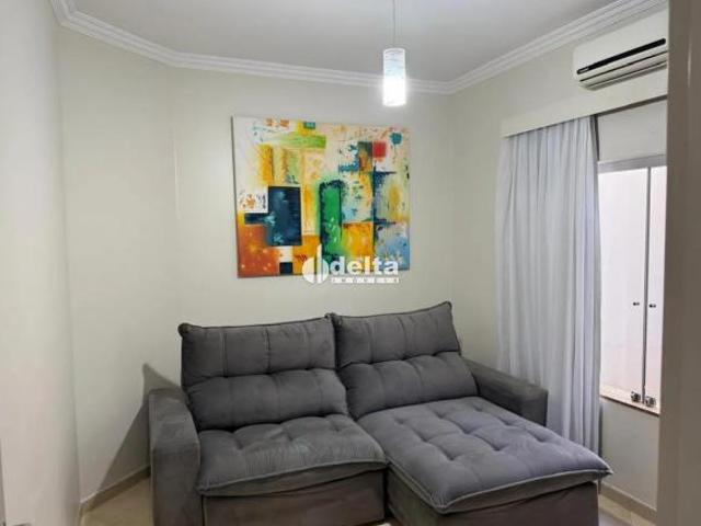 Casa residencial com 3 quartos sendo 1 suíte, disponível para venda no bairro Presidente Roosevelt e