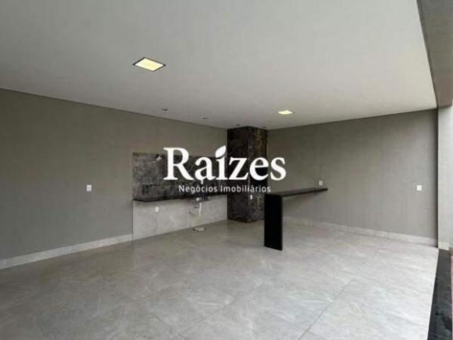 Casa Residencial com 3 quartos sendo 2 suítes, Varanda Gourmet e 2 vagas – Bairro Pampulha, Uberlând