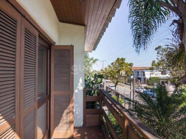 Casa Residencial com 3 suítes no Bairro Ipanema, com 03VAGAS COD: 17816