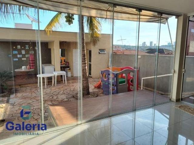 Casa Residencial com 3 suítes para à venda, 184m² Ribeirânia