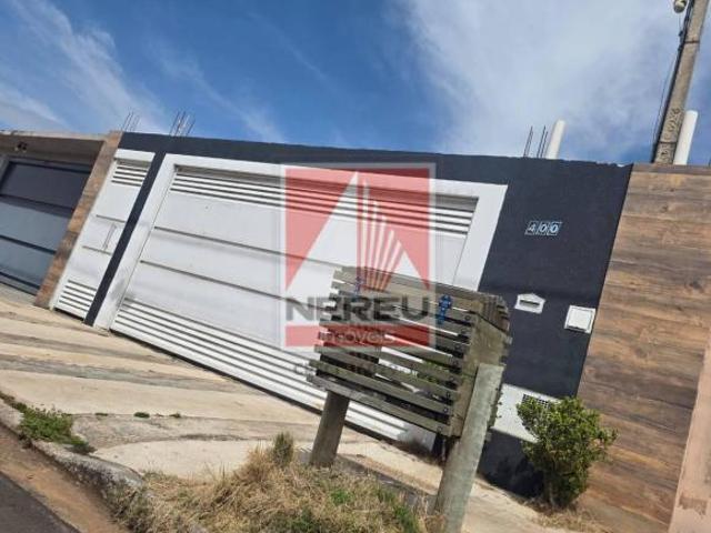 CASA RESIDENCIAL COM TERRENO POSITIVO EM AGUDOS SP