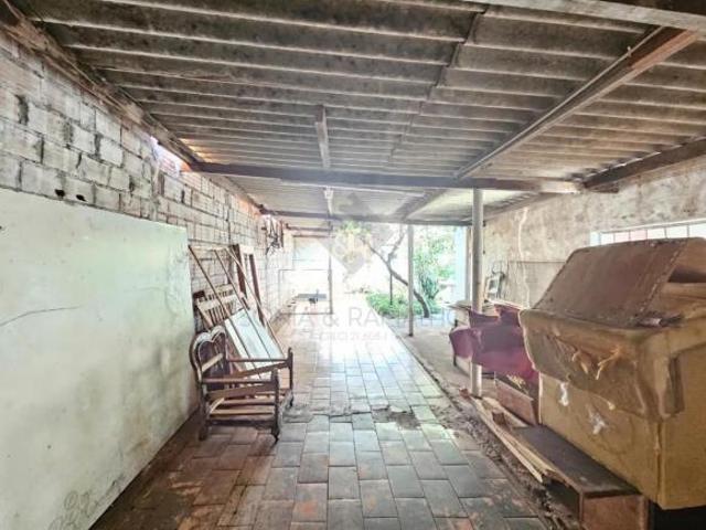 Casa Residencial com Salão Comercial para Venda no Bairro Jardim Anhangüera, em Ribeirão Preto