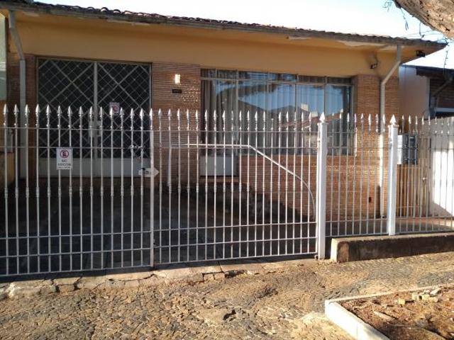 Casa Residencial /Comercial