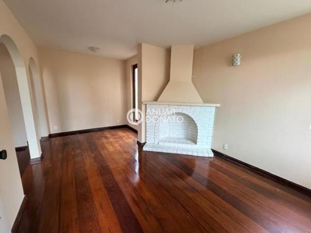 Casa Residencial / Comercial no bairro Santa Lúcia, Belo Horizonte – 3 quartos, 1 suíte, 3 salas, qu