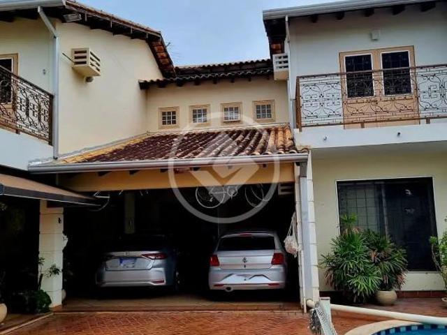 Casa Residencial / Comercial Sobrado