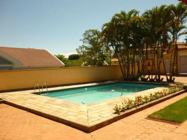 Casa Residencial / Condomínio Parque São Gabriel