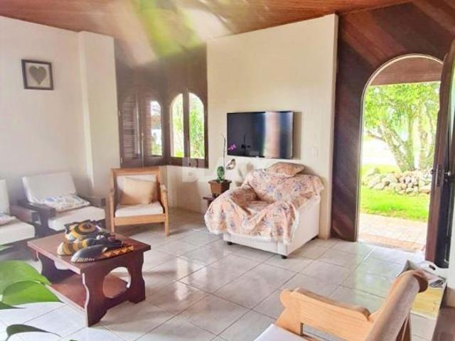 Casa Residencial de esquina na Vila São João em Torres RS