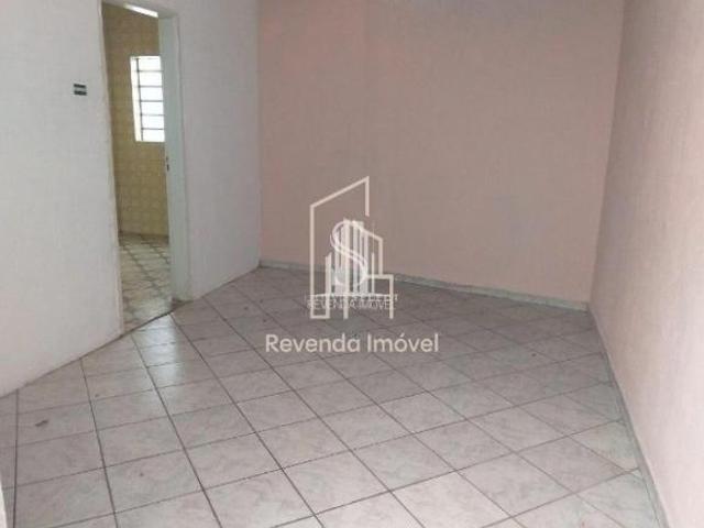 CASA RESIDENCIAL DE 370M² POSSUI 2 DORMITÓRIOS, 2 SALAS, 3 BANHEIROS, E 4 VAGAS, À VENDA EM JAGUARÉ