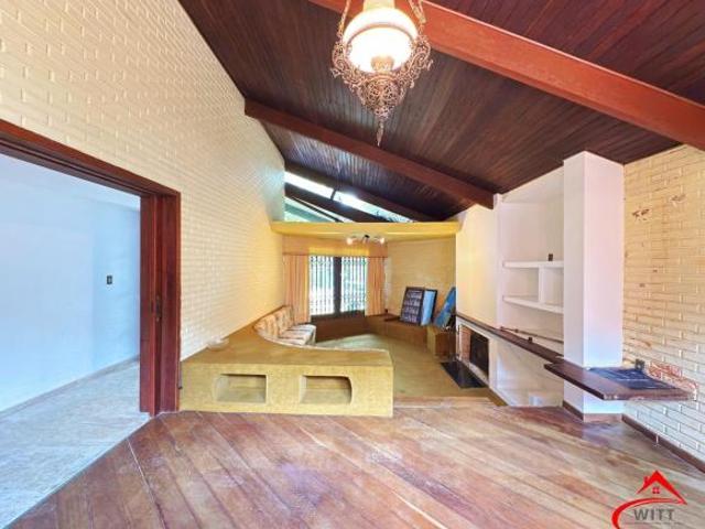Casa Residencial de 3 Quartos e 1 Suíte no Jardim Isabel Poa/RS