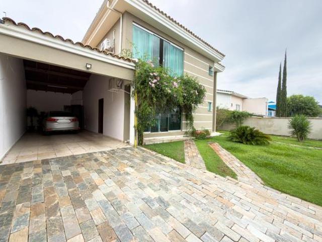 Casa Residencial de 4 suítes com piscina e varanda gourmet no Shin CA 6 LAGO NORTE