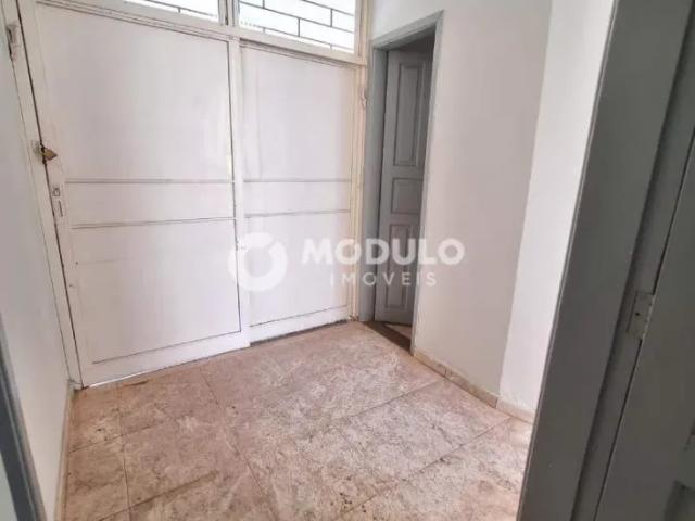 Casa residencial disponível para locação no bairro Brasil