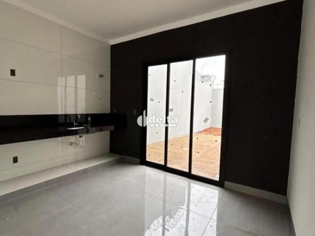 Casa residencial disponível para venda no bairro São Jorge em Uberlândia MG