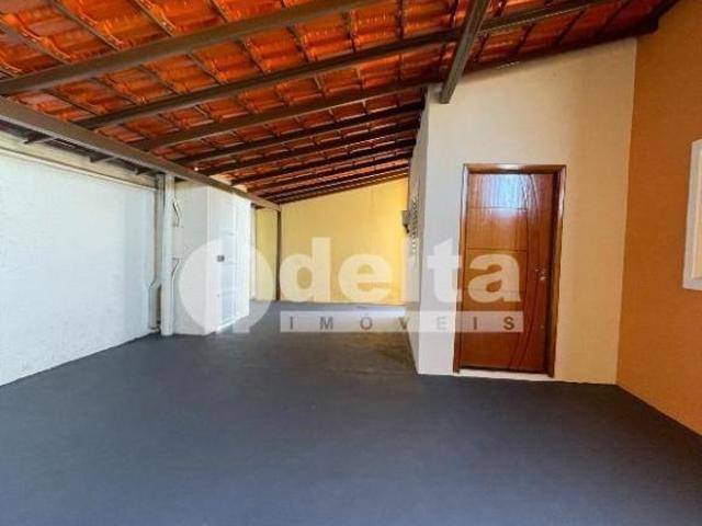 Casa residencial disponível para venda no bairro São Jorge em Uberlândia MG
