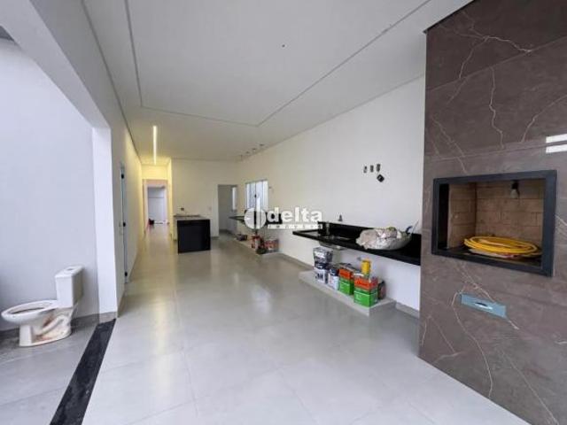 Casa residencial disponível para venda no bairro São Jorge em Uberlândia MG