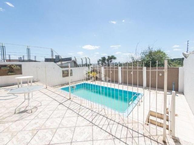 Casa Residencial excelente com 3 dormitórios/quartos 1 suíte com closet