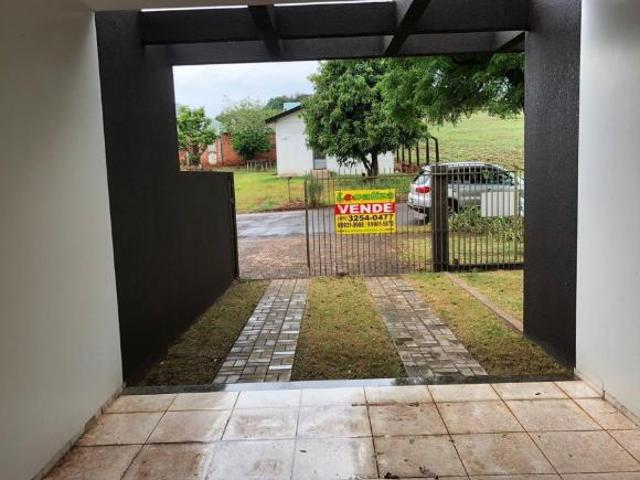 Casa Residencial Exclusiva com 3 Quartos, Frente, Financiamento Aceito – Loteamento Imperial