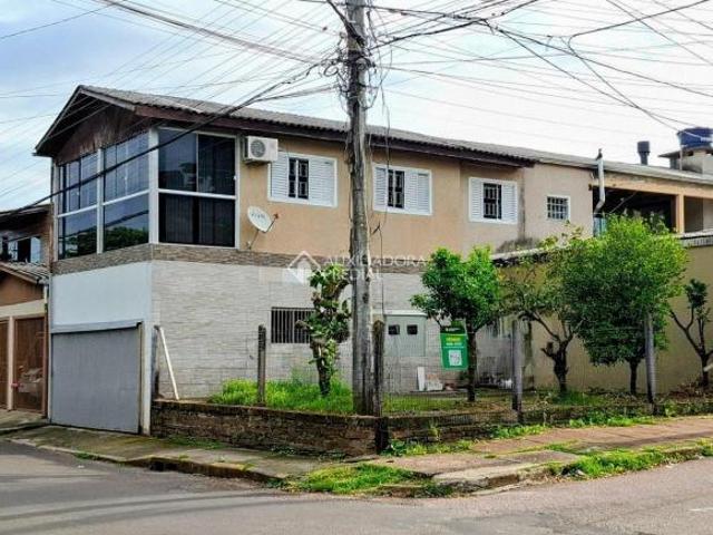 CASA RESIDENCIAL E COMERCIAL, MAIS DE 290m² DE ÁREA PRIVATIVA!