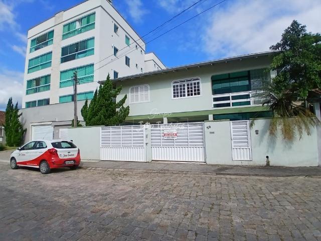 Casa Residencial e Comercial no São Luiz Brusque