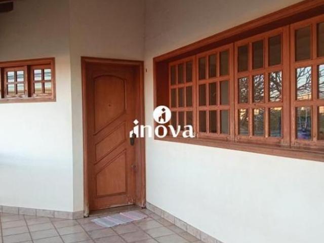 Casa residencial e comercial a venda, Bairro Vila Olímpica