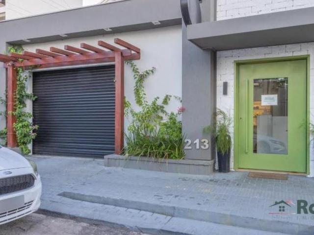 Casa Residencial e Comercial à Venda no Bairro Popular, Cuabá