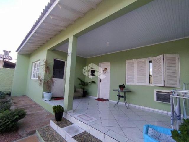 CASA RESIDENCIAL E SALAS COMERCIAIS A VENDA