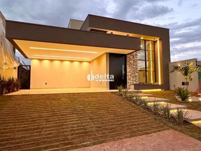 Casa residencial em condomínio com 3 quartos sendo 2 suítes disponível para venda no bairro Portal d