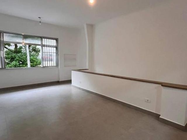 Casa Residencial em Embare, Santos