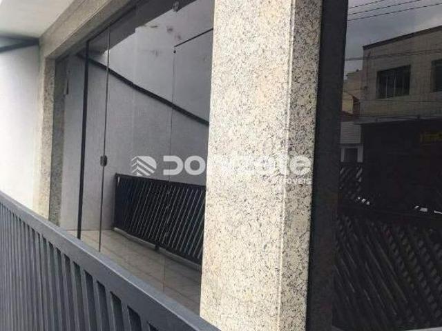 Casa Residencial em Santa Maria, São Caetano do Sul 3 Quartos, 6 Vagas, Financia/Permuta