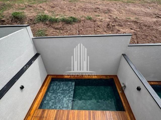 CASA RESIDENCIAL em SANTANA DE PARNAÍBA SP, VILLAS DO JAGUARI
