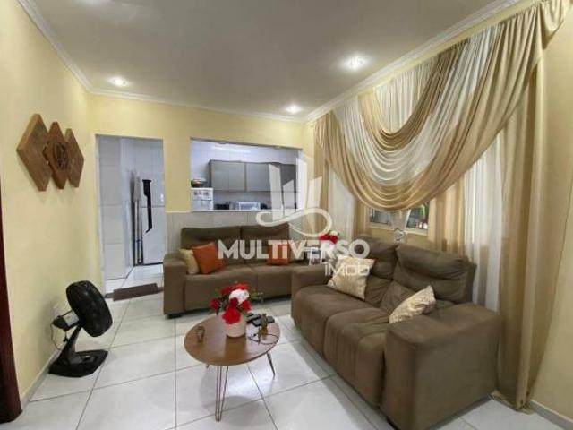 Casa residencial em Santos Marapé – 76 m², aceita financiamento e permuta