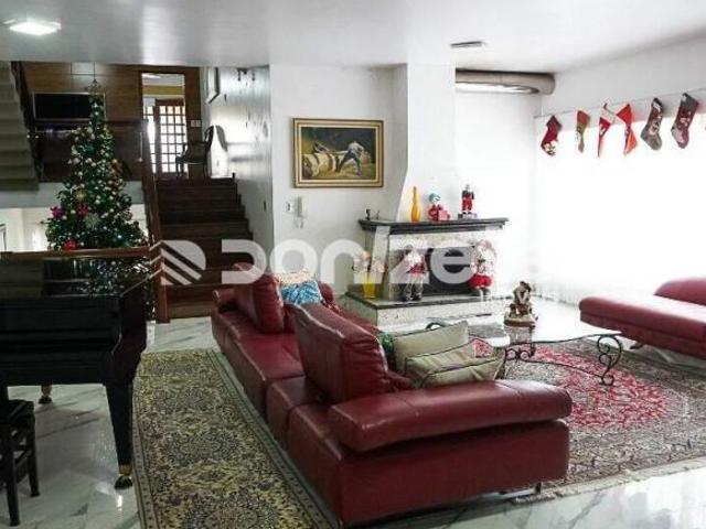 Casa Residencial em Vila Curuçá, Santo André – 4 suítes, 6 vagas, piscina e permuta