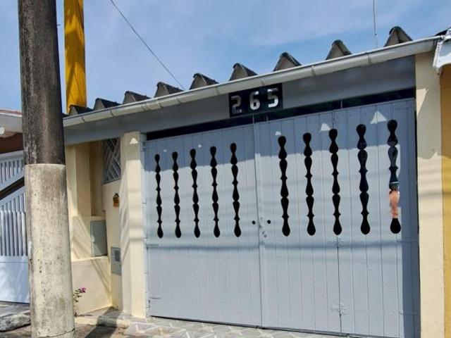 Casa Residencial Lado Pista