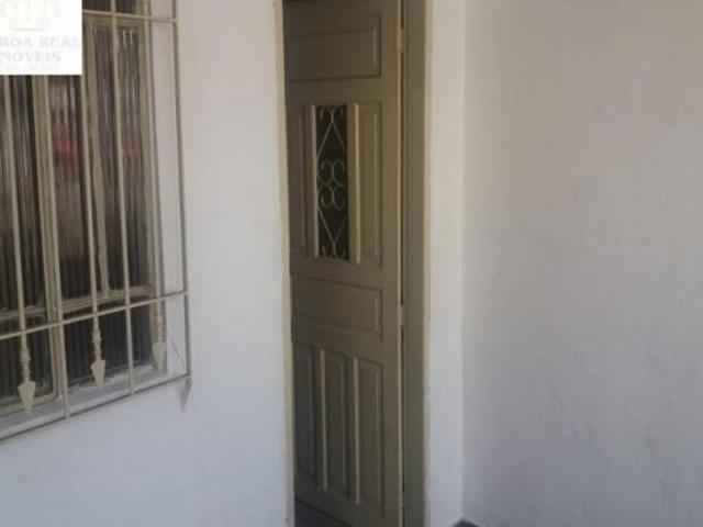 casa residencial localizada na Vila Guilhermina, na Rua do Açougue O Português, Rua Kiyoshi Hirat