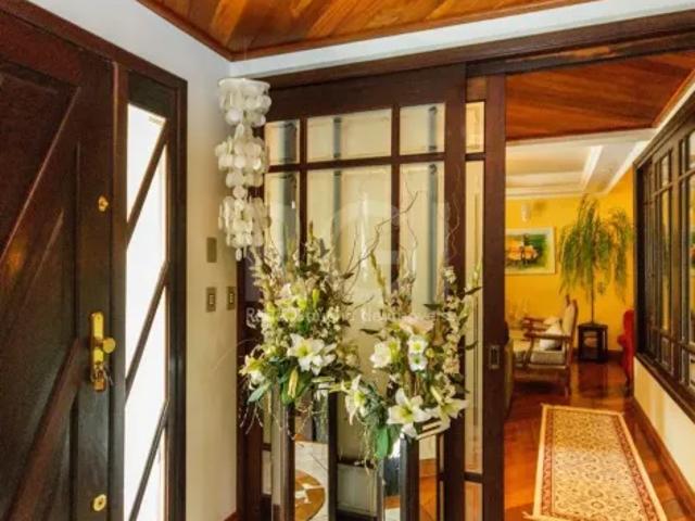 Casa residencial para alugar na Vila Assunção com 350 m² e 4 dormitórios/quartos