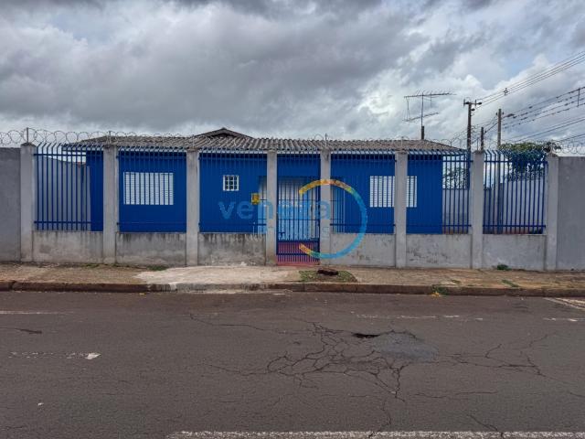 Casa Residencial para locação no bairro Agari de Londrina com 200m