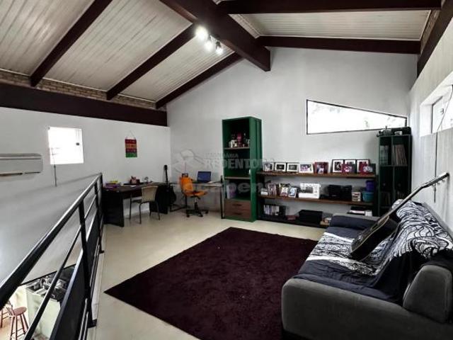 Casa Residencial para Locação ou Venda com 04 Dormitórios no bairro Jardim Morumbi