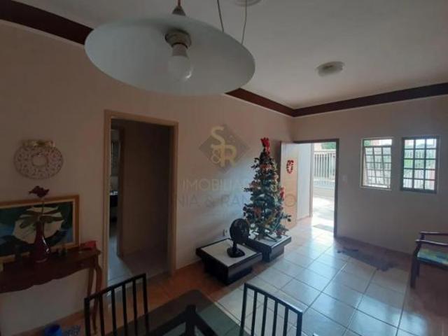 Casa Residencial para Locação e Venda no Bairro Jardim Ouro Branco, em Ribeirão Preto