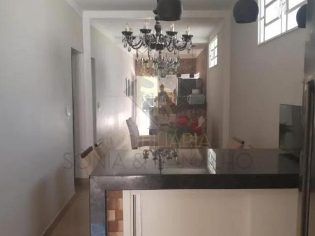 Casa Residencial para Locação e Venda no bairro Vila Maria Luiza, em Ribeirão Preto