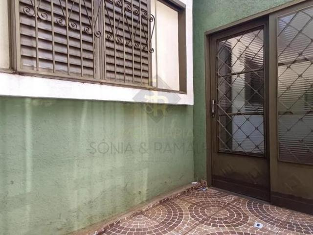 Casa Residencial para Locação e Venda no bairro Vila Tibério, em Ribeirão Preto