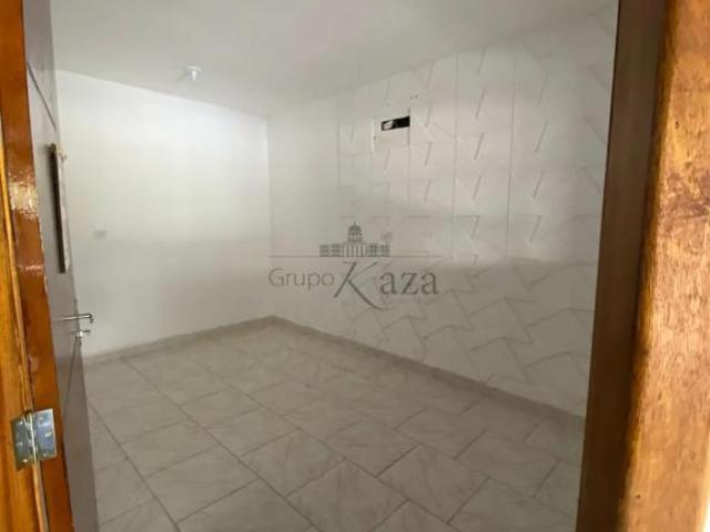 Casa Residencial Portal dos Pássaros 3 Dormitórios 117m²