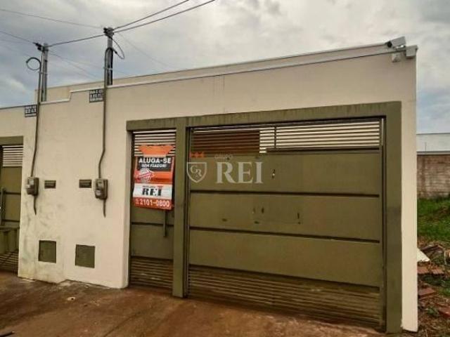 CASA RESIDENCIAL R$ 2.300,00