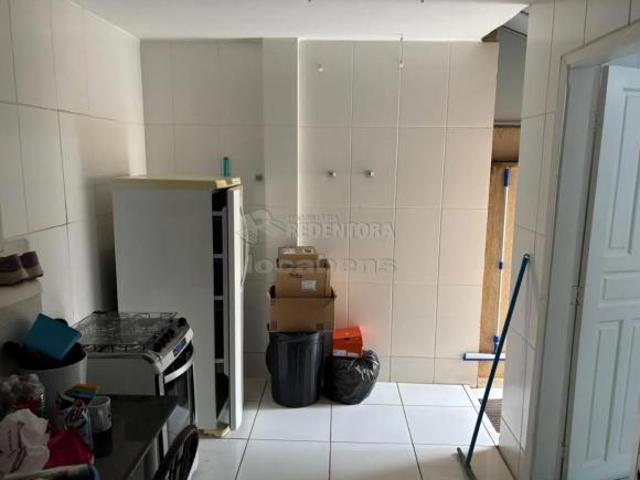 Casa Residencial + Salão Comercial para Venda no bairro Jardim Caparroz