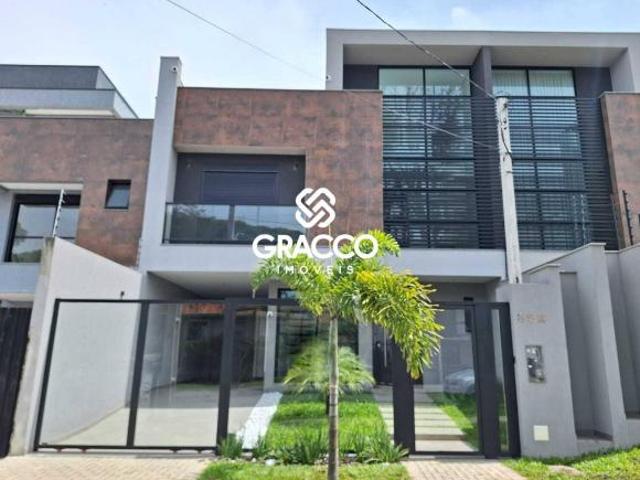 Casa Residencial Triplex 3 Quartos, 2 Vagas à venda no Água Verde Curitiba PR