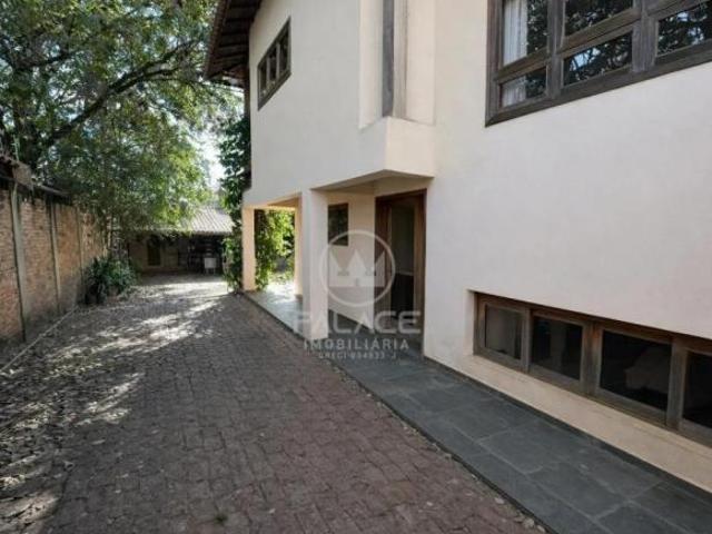 Casa / Residencial / Venda / Pq Santa Cecilia