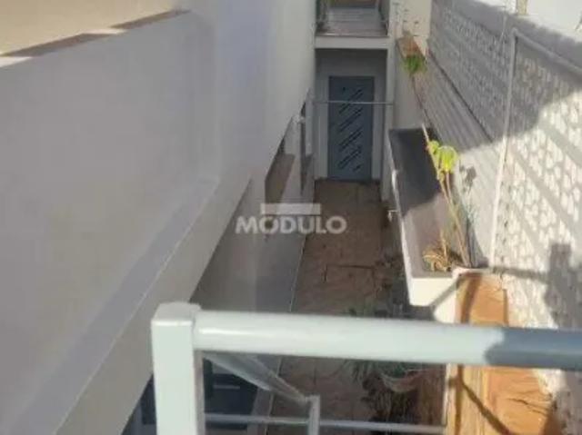 CASA RESIDENCIAL à venda, 5 quartos, 3 suítes, 6 vagas, Santa Mônica Uberlândia/MG