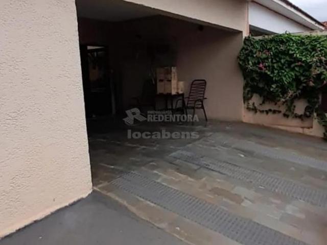 Casa Residencial 03 Dormitórios Vila Gasbarro