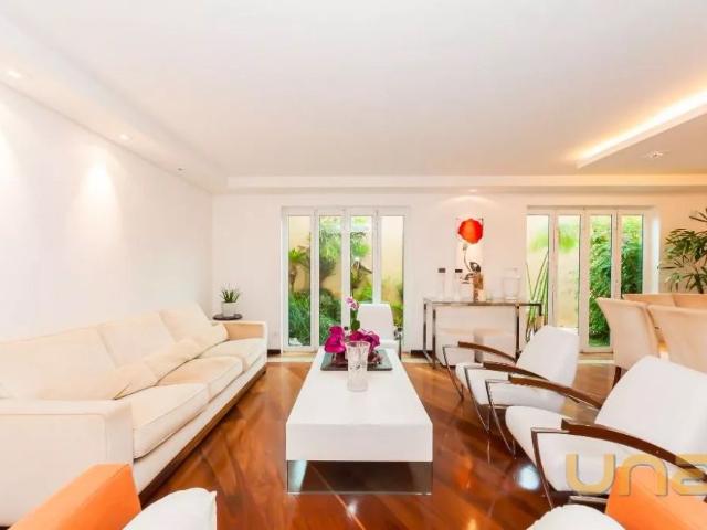 Casa Residencial
