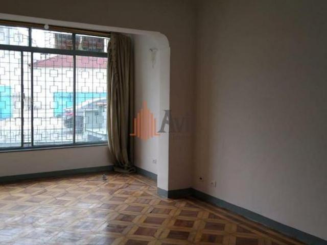 Casa Residencial 210m² com 3 quartos, 3 banheiros e 2 vagas para Locação ou Venda na Mooca